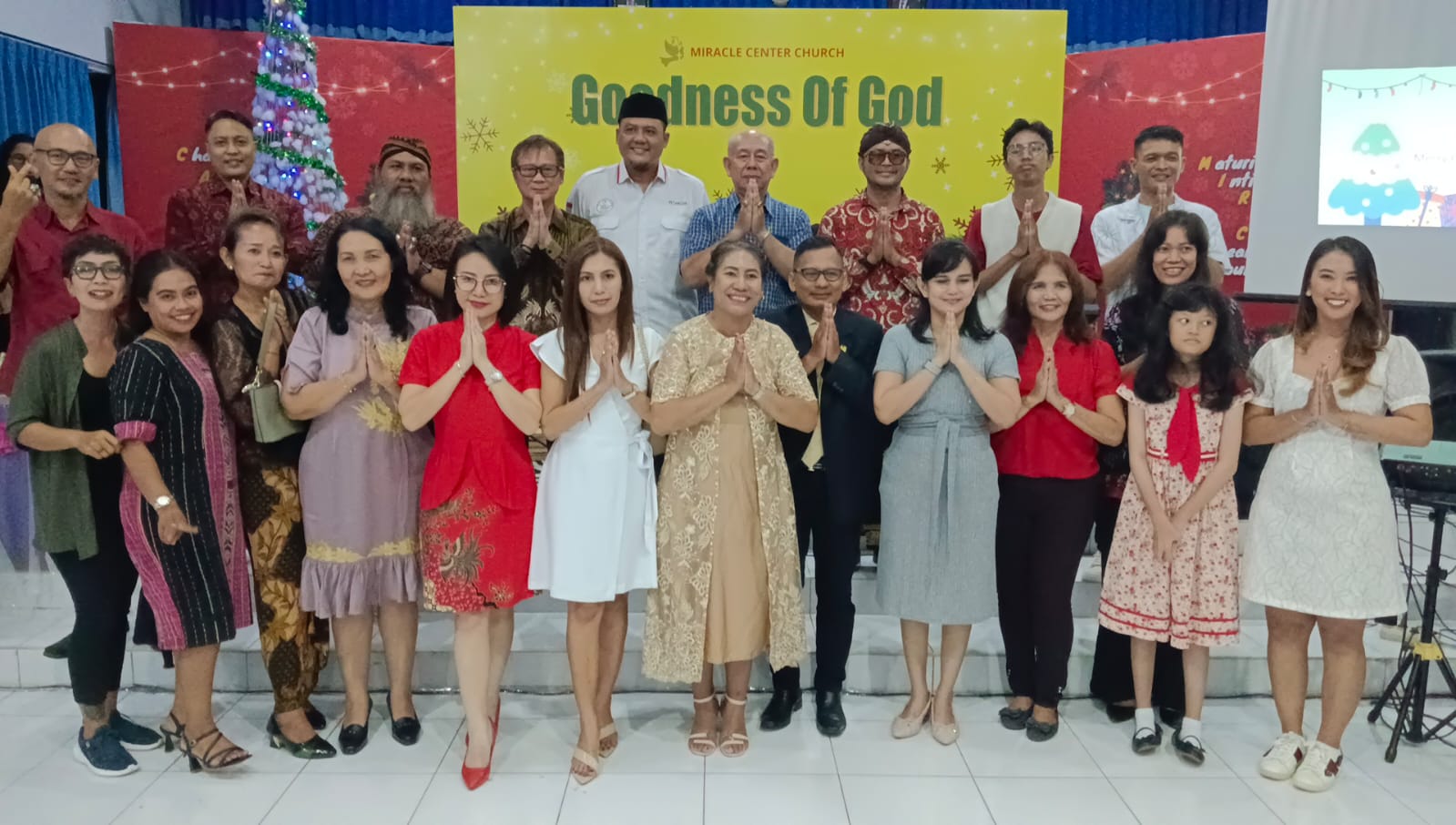 Perayaan Natal Sebagai Momentum Peringatan Damai Semua Umat di Dunia ...